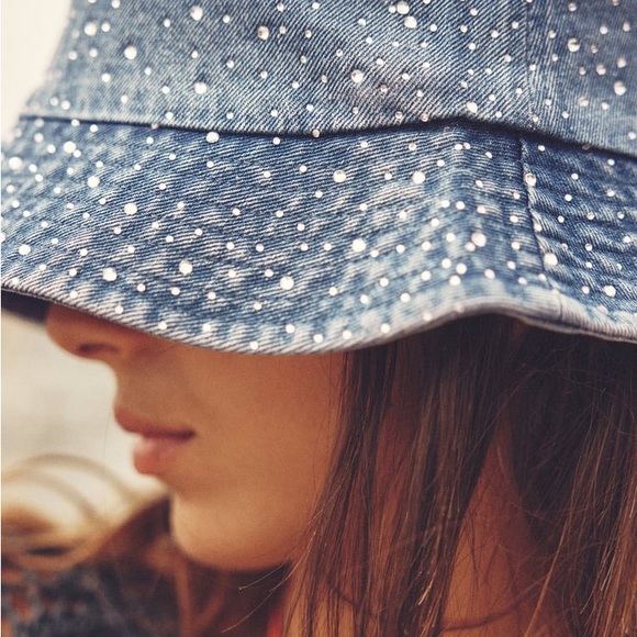 Zara | Accessories | Zara Rhinestone Hat | Poshmark